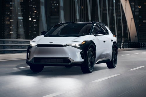 Toyota Cuts Price of 2025 bZ4X by Up to 6 000 Edmunds